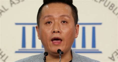 임태훈 性정체성 혼란 김성태 발언에 시정잡배가 하는 소리