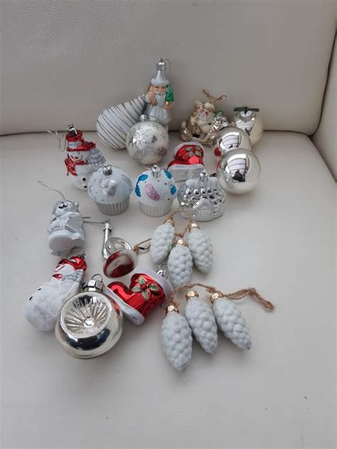 24 Vintage Christmas Baubles Unknown Catawiki