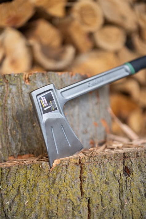 2kg Polished Axe Cyclone Tools