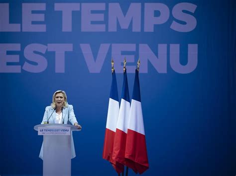 Marine Le Pen Veut Instaurer La Priorité Nationale Swi Swissinfoch