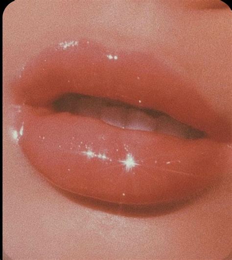 Lips Aesthetic Wallpapers · 210 Backgrounds 💋😗👄