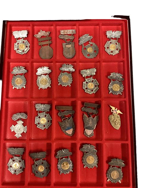 Lot 20 Assorted Wwii Military Medals