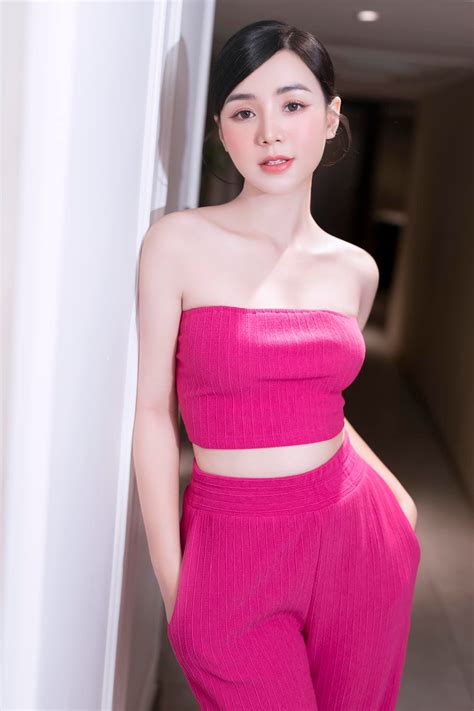 Đời Thực Sexy đối Lập Trên Phim Của Quỳnh Kool Garage Hạnh Phúc