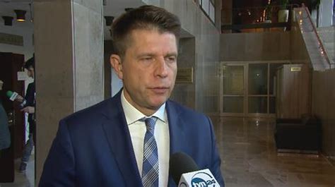 Były szef KNF Marek Chrzanowski aresztowany i z zarzutami Politycy