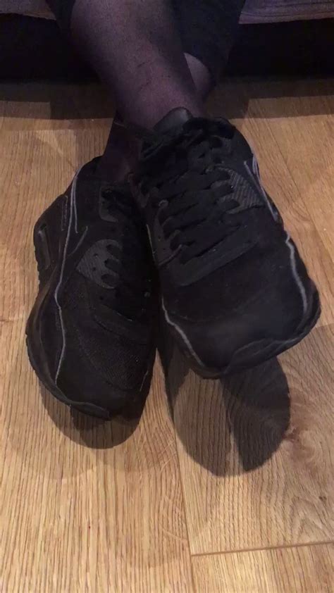 Lady Nylons On Twitter Trainers And Nylons Video For Lebowskiuk