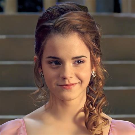 Hermionegranger Yuleball Hermione Granger Hairstyle Short Hair
