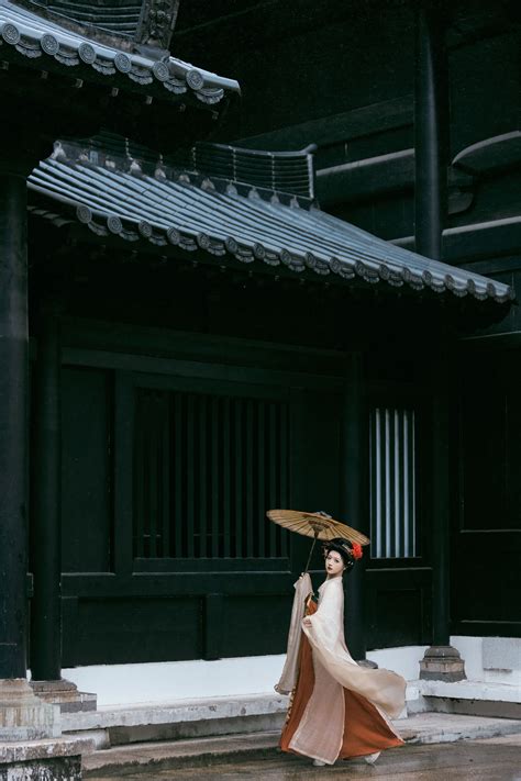 若寒rock沫沫不吃糖の《暮雨潇潇》美图作品图片欣赏艺图语