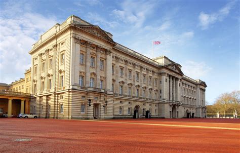 A Grand Entrance To Buckingham Palace Ultravilla