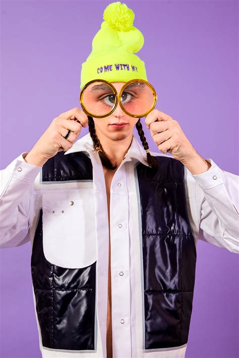 Boyan Li Presenta El Editorial De Moda Jeu Denfant