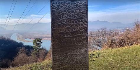 Aliens Are Dropping Clues Second Monolith Pops Up And Disappears In
