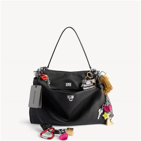 Demna Gvasalia Designer Creative Director Of Gucci Page 41 The