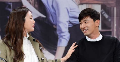 포토 주진모 타박하는 최지우 우리가 묵은지라고