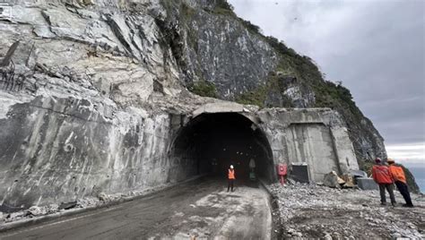 修復成功蘇花公路開放通車春節疏運不管制 Woonews 哇新聞