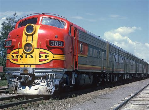 Emd F7 By Optimushunter29 On Deviantart