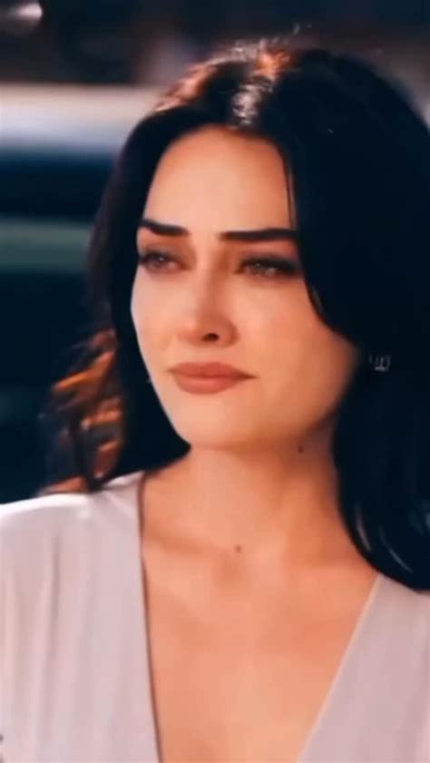 🥀 ماذا لو كان بوسعنا ،،، ان نمنح من نحب القدرة على رؤية نفسه فى أعيننا ،،، ليُدرك مااااذا يعني