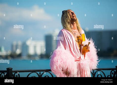 Matthew Mcconaughey In The Beach Bum 2019 Credit Anonymous Content