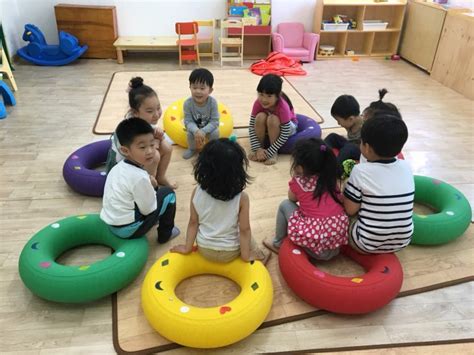 쥬엔터테인먼트 유아체육고무튜브유아체육대회초등학교체육대회파주유아체육일산유아체육인천유아체육김포유아체육직업체험교구대여에어바운스대여기업행사워터슬라이드대여