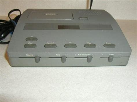 Dictaphone 3740 Microcassette Transcriber With Pedal And Headset Voxeagle Equipment