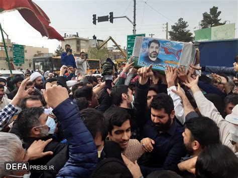 تصاویر مراسم تشییع شهید مدافع حرم احسان کربلایی پور در قم