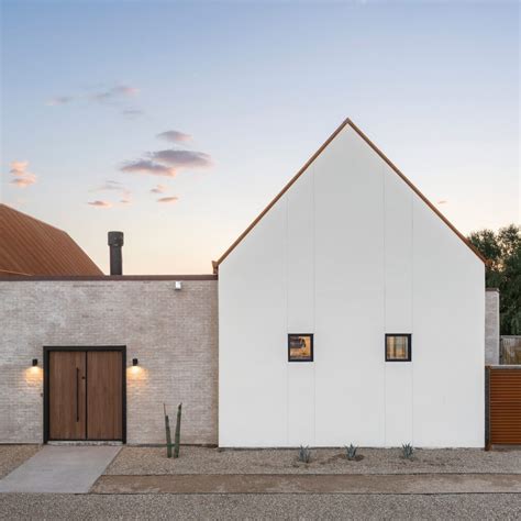 The Ranch Mine Modernises Mission Style Architecture For Phoenix House