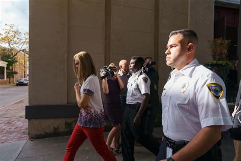 Elle Fanning Transforms Into Michelle Carter In Pics From New Show “the