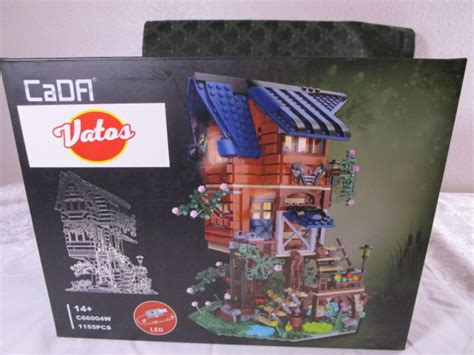 Cadfi 4 Seasons Treehouse Building Set With Led Lights