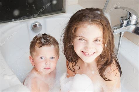 Brother Sister Nude Bathroom Telegraph