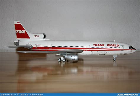 Revell Lockheed L 1011 Tristar 13665 Airlinercafe