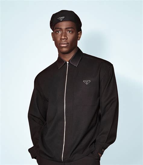 直営店【prada】日本未入荷 Re Nylon ポーチ付きベルト ロゴ