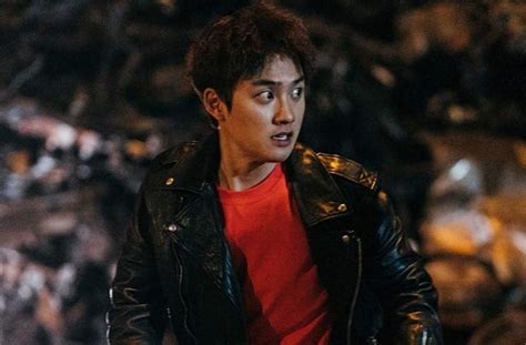 9 Potret Do Exo Di Bad Prosecutor Akting Kerennya Sebagai Jaksa Siap
