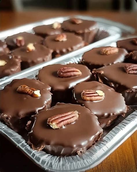 Homemade Turtle Candy Easy Chocolate Caramel Pecans