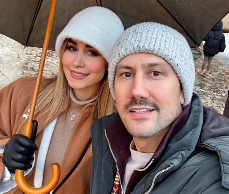 پست عاشقانه شاهرخ استخری برای سپیده بزمی پورعکس