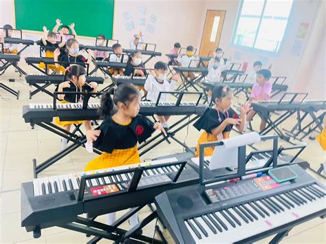 การเรียนดนตรีไม่ใช่แค่เพื่อทักษะทางด โรงเรียนไตรนิธิวิทยา