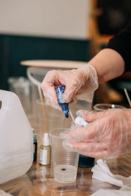 Premium Photo Working With Epoxy Resin When Creating Decorative