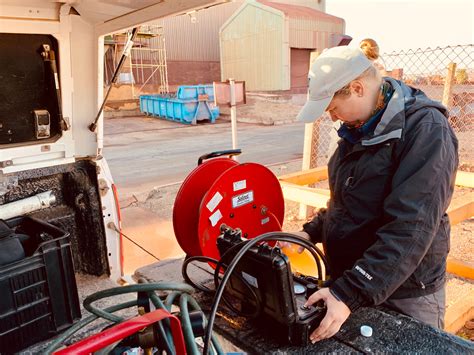 Bladder Pump Helps Monitor Groundwater Contamination Near A Busy Port