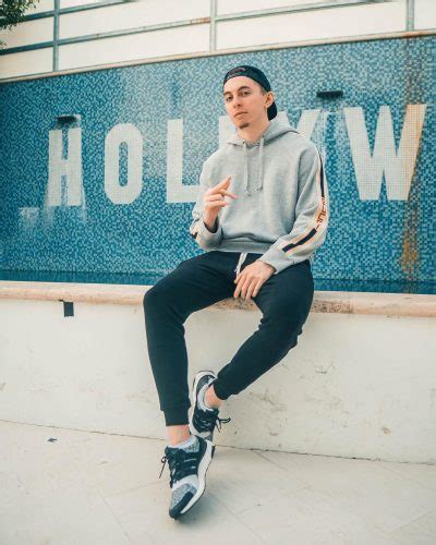 Tenser Biography Age Wiki Net Worth Bio Height Girlfriend