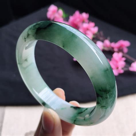 翡翠糯冰种飘花正圈手镯57mm 翡翠王朝