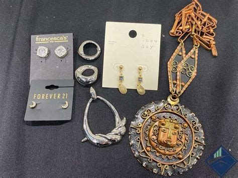 Assorted Jewelry Estate Details