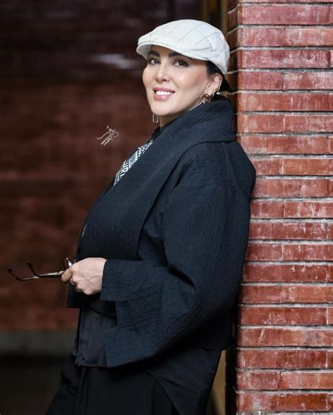 استایل متفاوت لیلا بلوکات در پشت صحنه تئاتر عکس