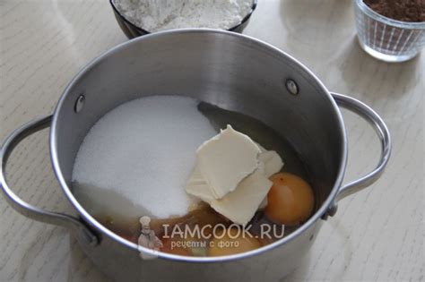 Шоколадный Медовик с вишней — рецепт с фото пошагово