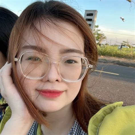 Xuân Lan Nguyễn xln piu Threads Say more