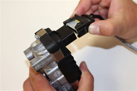 Turbo Fault Diagnosis Is An Electronic Fault Responsible Professional Motor Mechanic