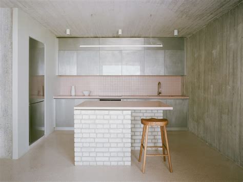 Neiheiser Argyros Overhauls Abandoned St Minas House In Greece