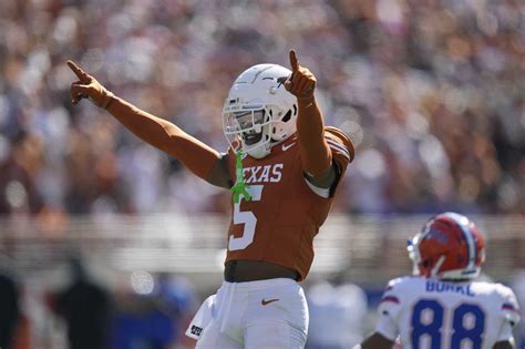 Texas Football Meet Malik Muhammad The Longhorns Unsung Cornerback