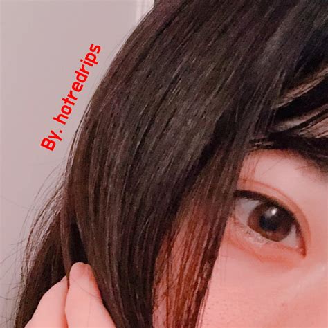 어두운데서 찍으면 이런눈이야 헤헤 다들 칭찬해줘서 기분조아아아 개보지 개구멍 Dorytos247