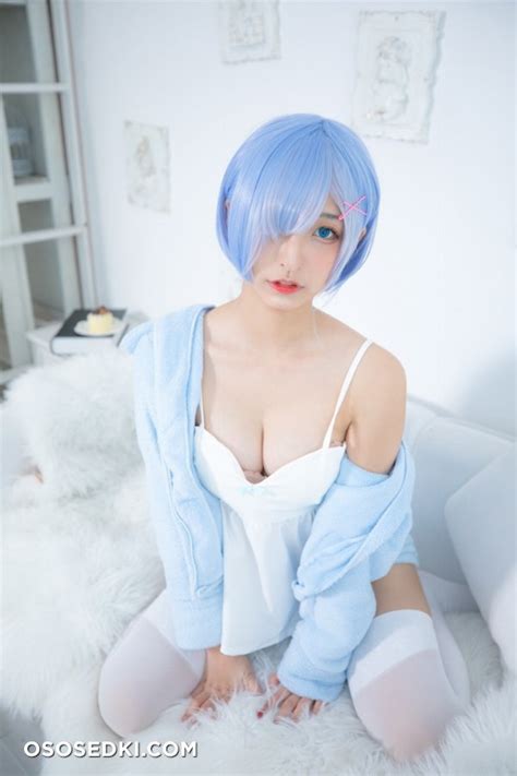Re Zero Kara Hajimeru Isekai Naked Cosplay Asian Photos