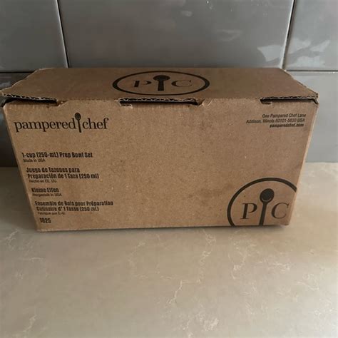 Pampered Chef Kitchen New Pampered Chef Cup Prep And Mixing Bowl