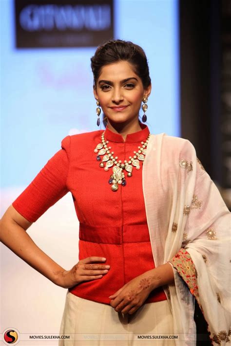 Hot Model Hollywood Top Model Bollywood Famous Models Usa