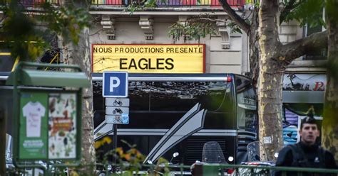 Attentats De Paris Les Images Glaçantes Du Début De La Fusillade Au