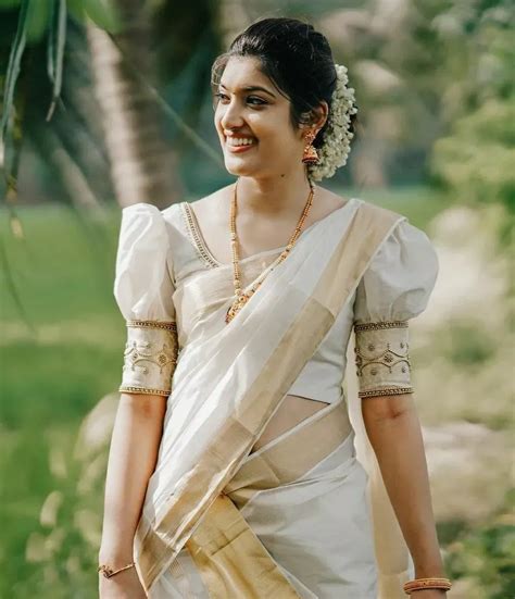 New Saree Blouse Designs In Kerala Top 10 Most Famous Kerala Saree